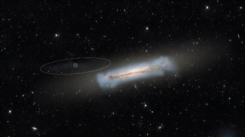 Tiny galaxies that had their stars stolen could be a 'missing link' in ...
